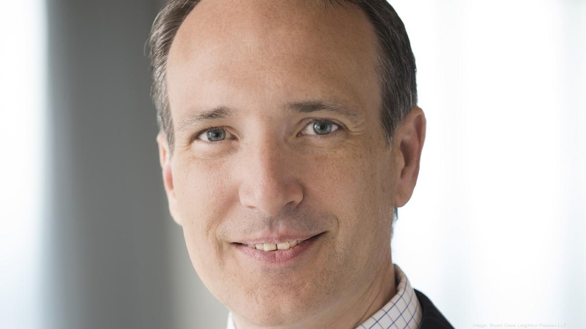 Bryan Cave elects KC's Michael McKinley, 19 others to partner - Kansas ...