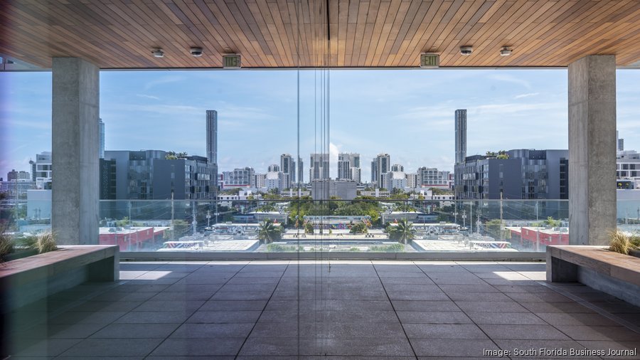 MIAX to open MIAX Sapphire stock exchange, trade floor in Miami's ...