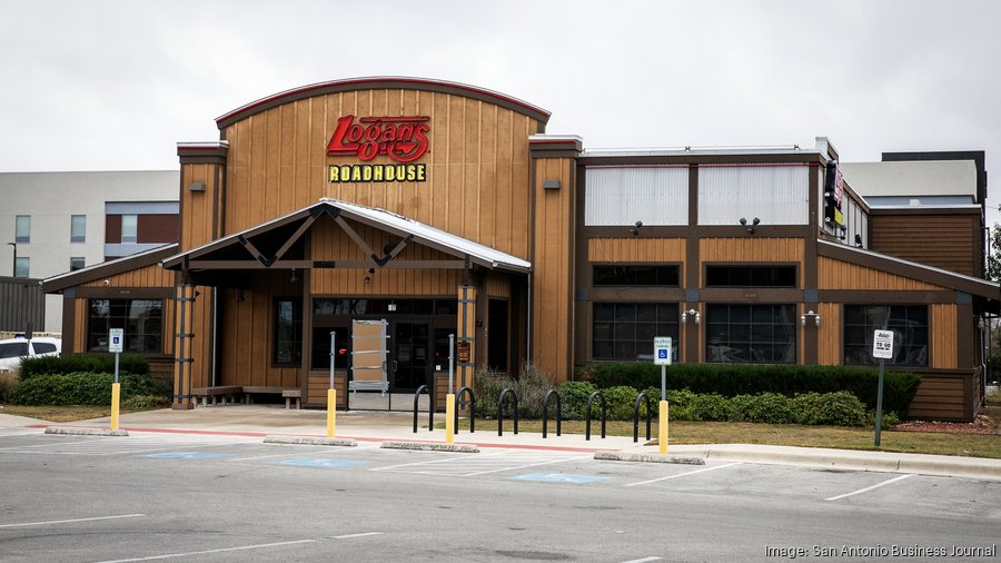 Pluckers Wing Bar continues to expand - Austin Business Journal