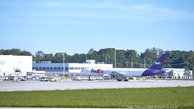 FedEx's addition of daytime flights adds late lift to otherwise down ...