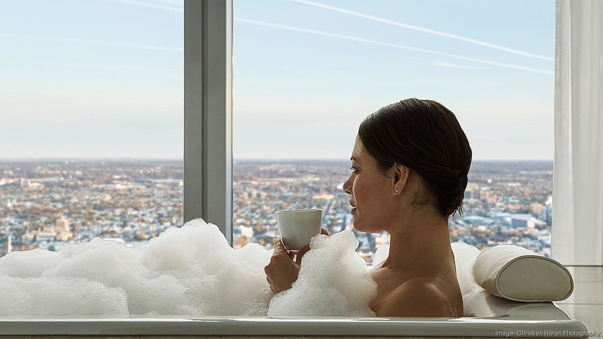 Philadelphia luxury hotel, restaurant and spa receive 5-star ratings ...