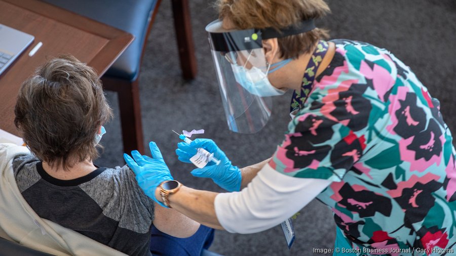 FDA authorizes omicron-targeting booster vaccines from Pfizer, Moderna ...