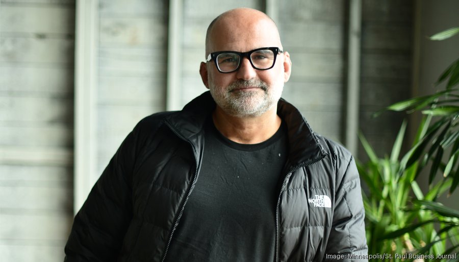 Daniel del Prado opening Dexter at 50th & France - Minneapolis / St ...