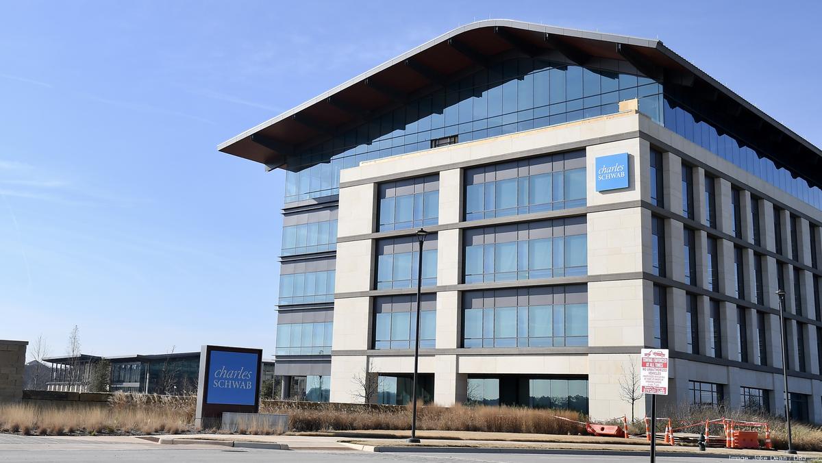 Charles Schwab names Mike Verdeschi as next CFO, makes other exec ...