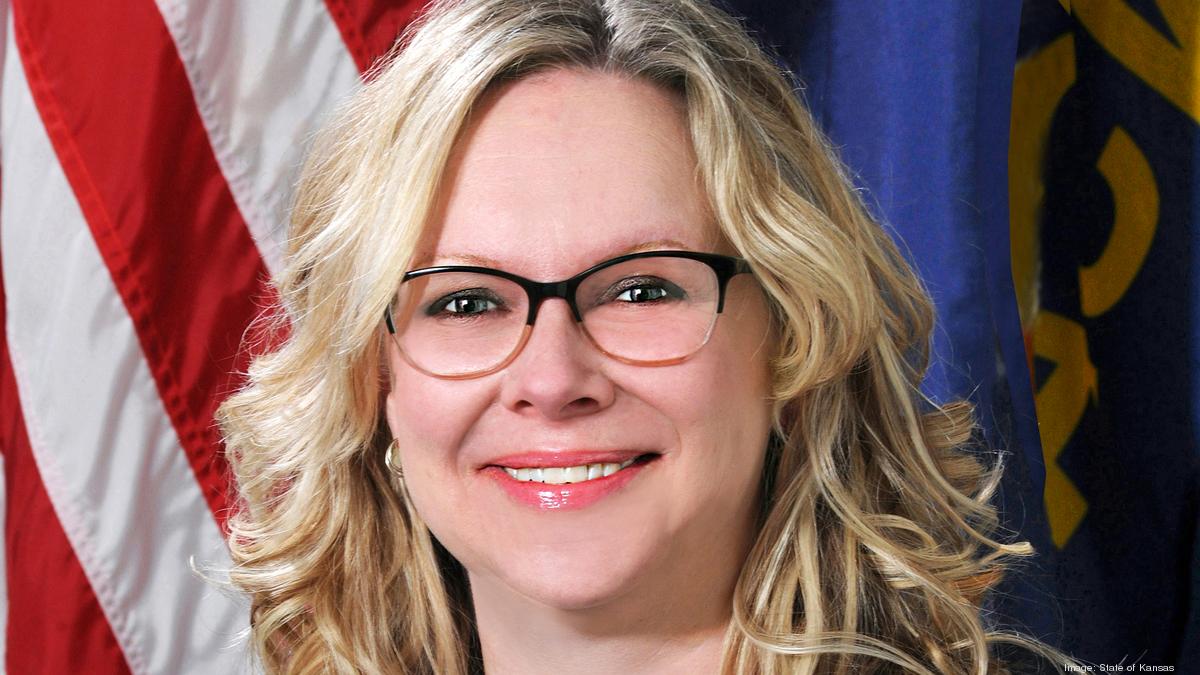 Laura Shultz's Instagram, Twitter & Facebook on IDCrawl