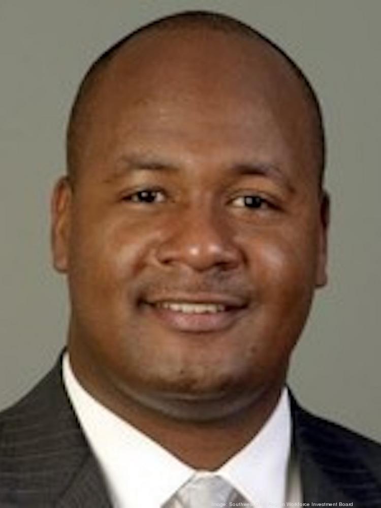 Lamont Taylor's Instagram, Twitter & Facebook on IDCrawl