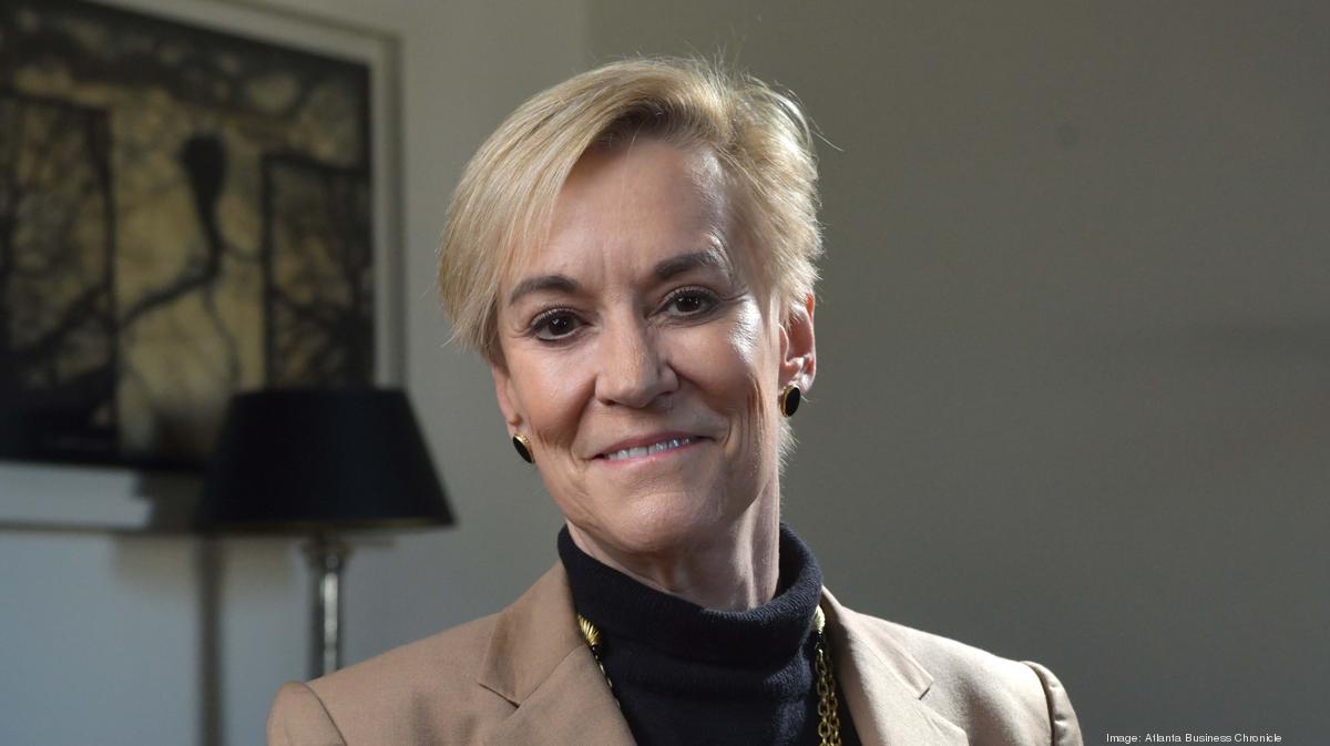 Hala Moddelmog wins 2021 Leaders in Corporate Citizenship Ann Cramer ...