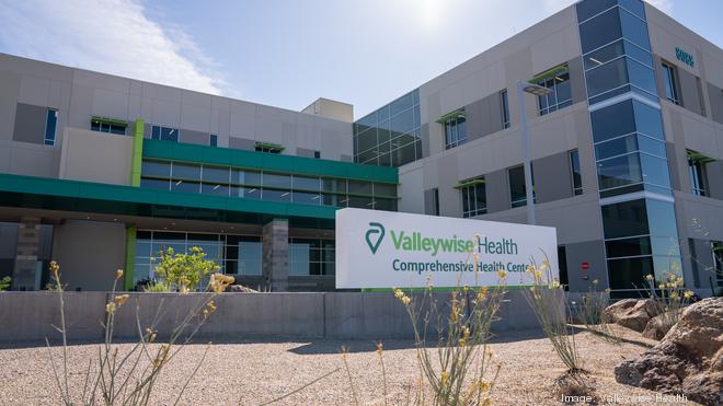 Valleywise Health marks milestone on new $596M Phoenix hospital ...