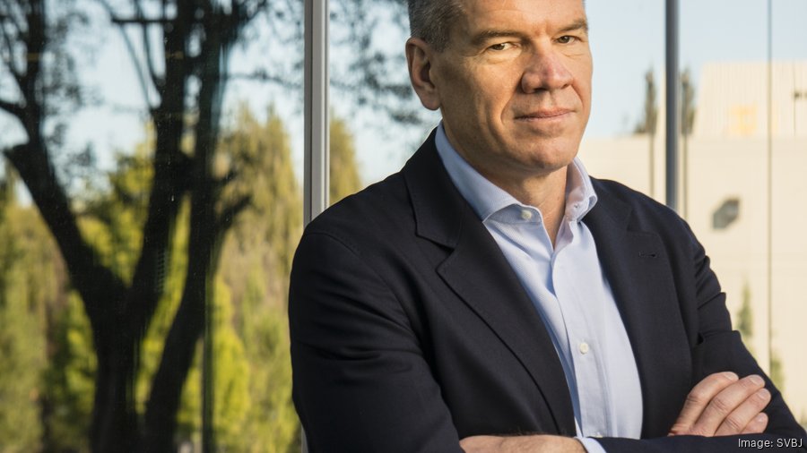 Daily Digest: Splunk bought for big price tag; Central Garden & Pet CEO ...