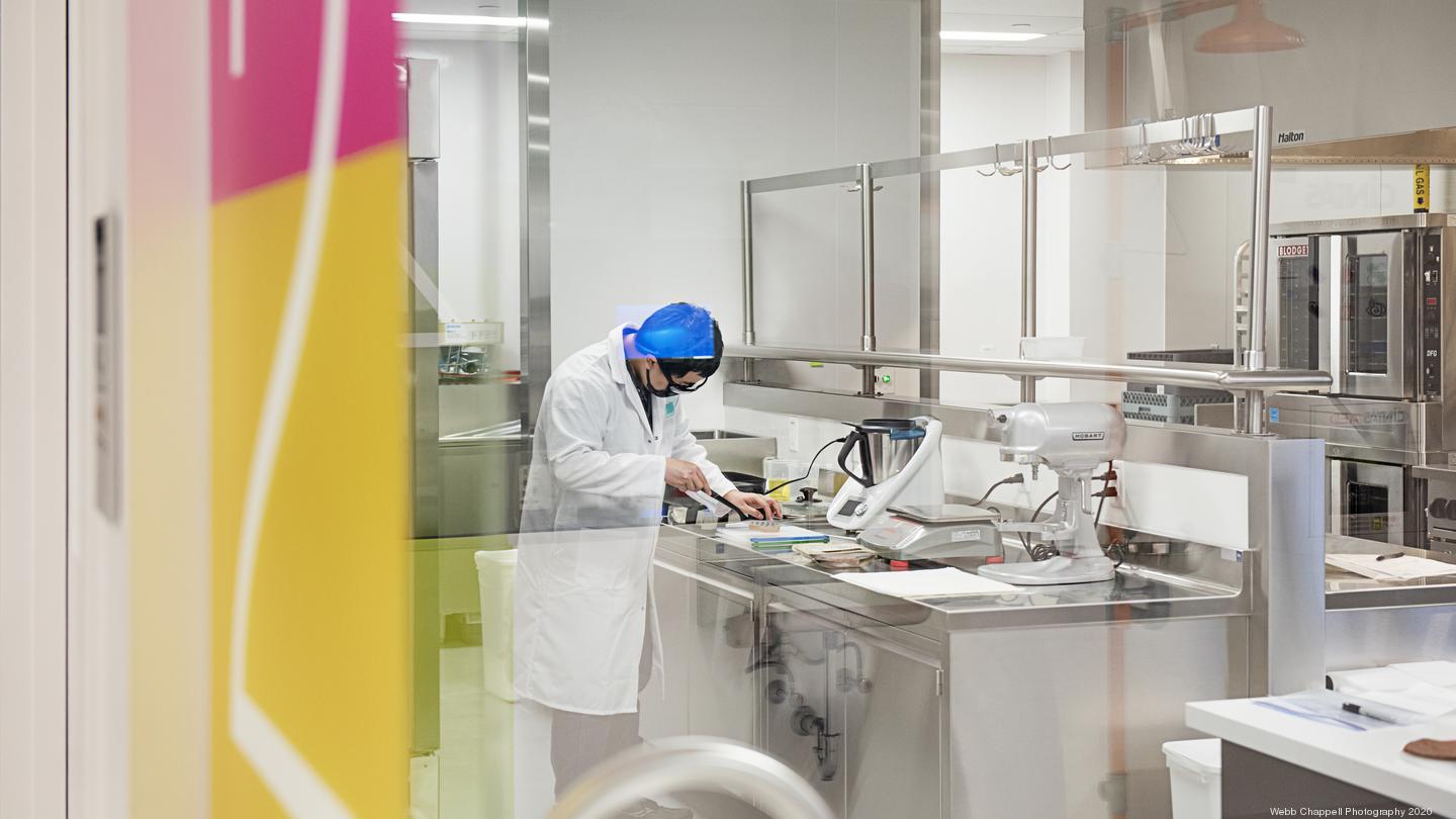 BostInno - Inside Motif FoodWorks' new lab-office hybrid facility