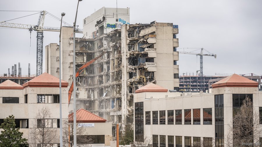 Downtown Austin's old Brackenridge hospital closer to redevelopment ...
