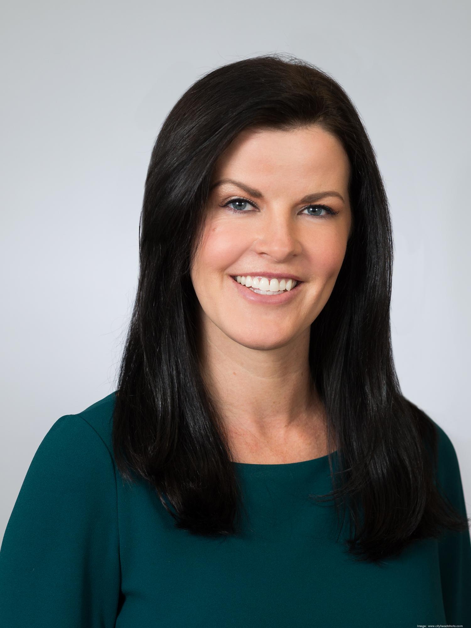 Crystal Smith's Instagram, Twitter & Facebook on IDCrawl