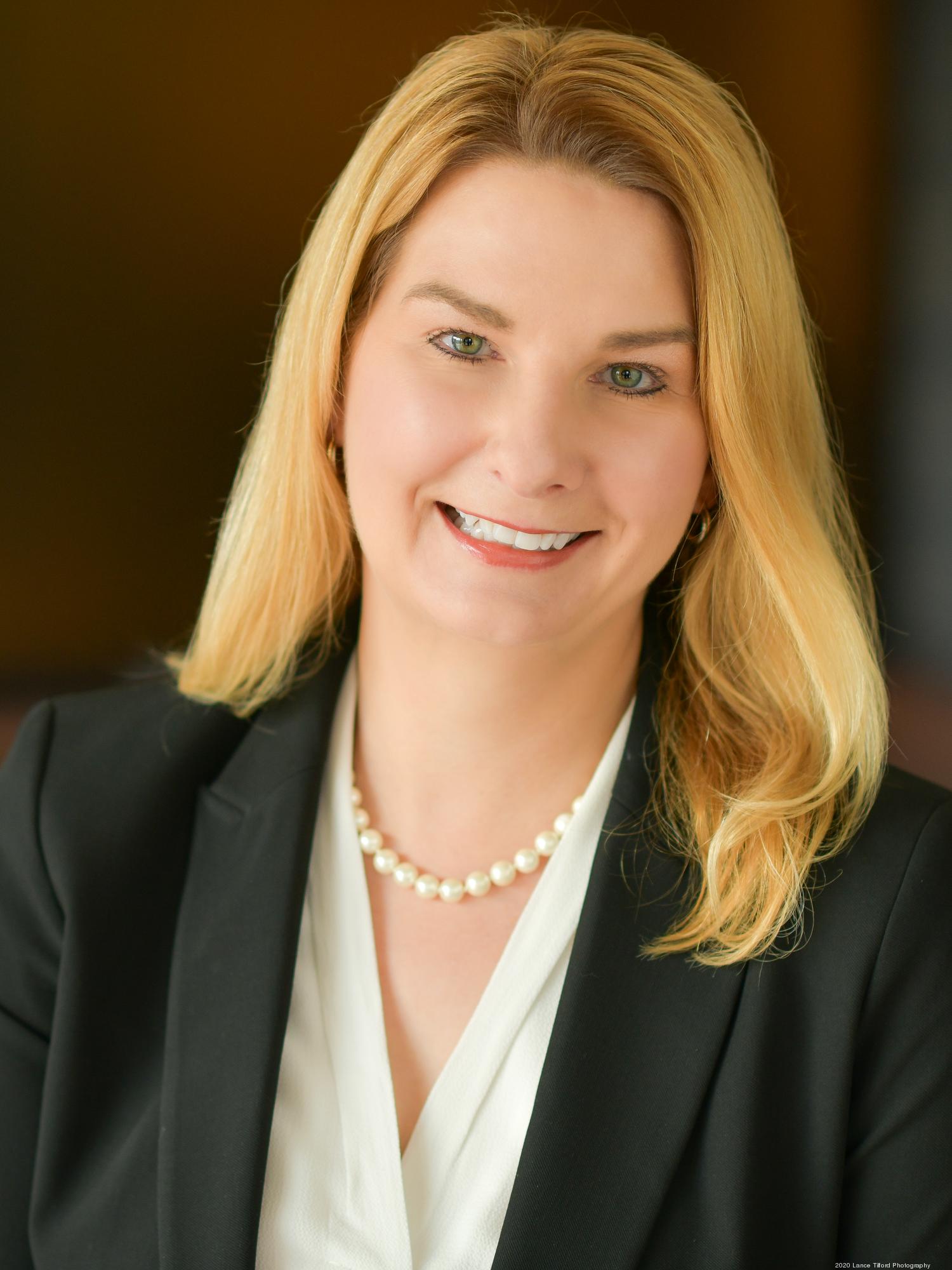 Amanda Shields's Instagram, Twitter & Facebook on IDCrawl