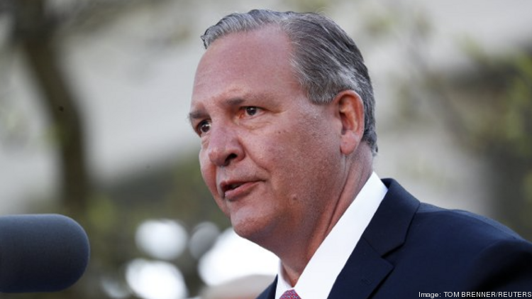 Raytheon CEO Greg Hayes talks vaccination bonuses, business post ...