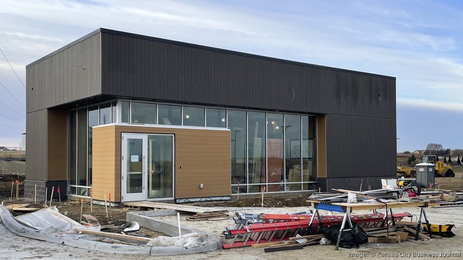 FNBO opens Lenexa, Kansas, bank branch — its 10th in Johnson County ...