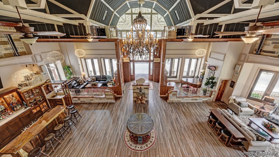 Diamond L Ranch in Brenham listed for $15.8M - Houston Business Journal