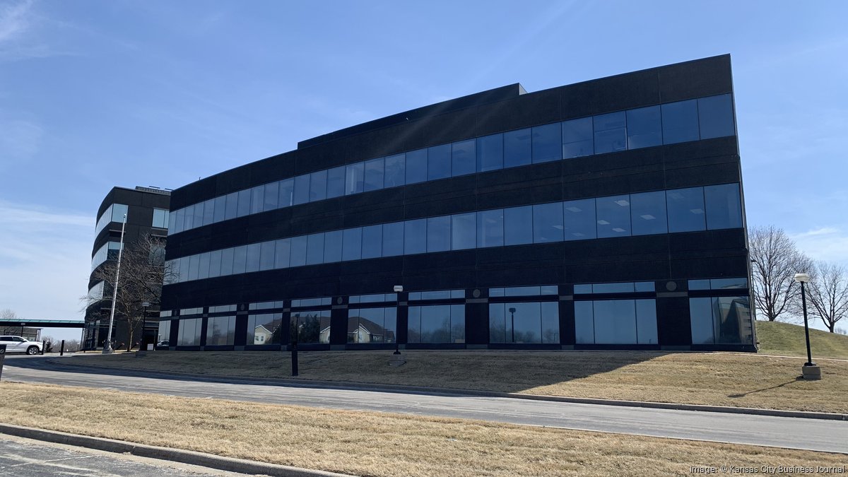 Foutch Brothers nears opening of Northland office-to-apartment ...