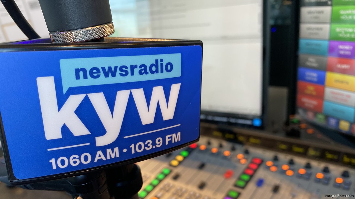 KYW news anchor Carol MacKenzie files lawsuit claiming she was paid ...