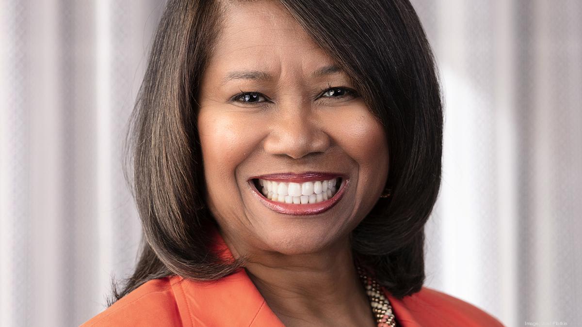 YWCA Metro St. Louis CEO Adrian Bracy announces she will retire this ...