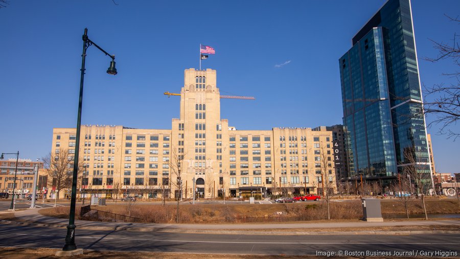 Toast ends lease at its Fenway, Boston headquarters - Boston Business ...