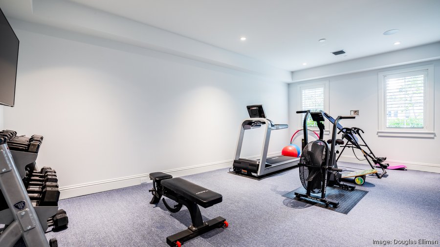 Joshua Memling Golder sells Highland Beach mansion to affiliate of Ziff ...