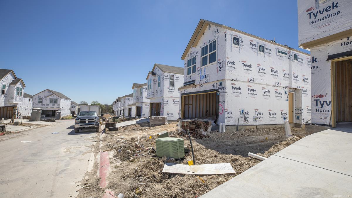 Is Austin in a housing bubble? Experts, fresh data offer insights ...