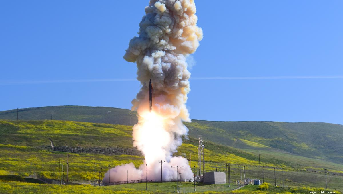 Northrop Grumman, Raytheon team up with next-gen missile defense ...