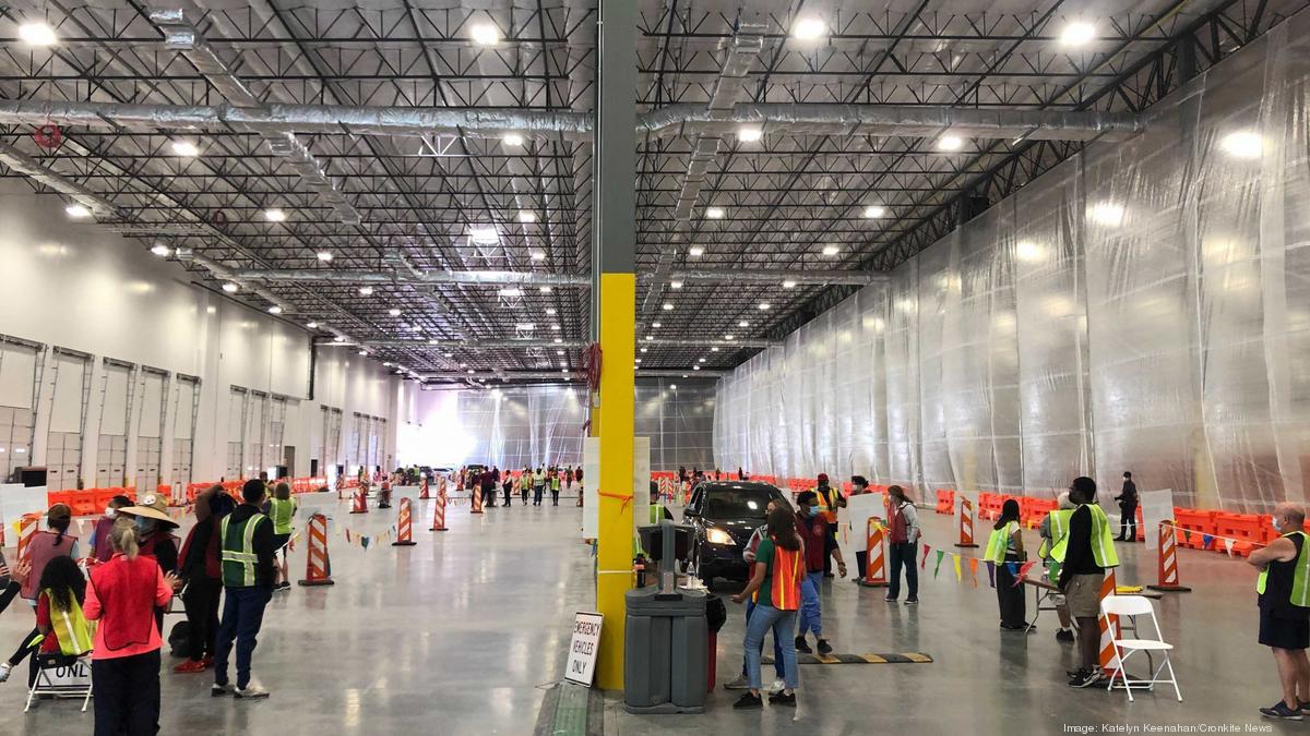 Indoor drive-thru vaccination site opens at warehouse in Mesa - Phoenix ...