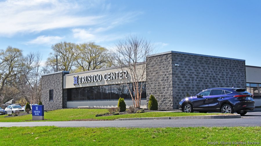 Trustco Bank's Scot Salvidor to retire - Albany Business Review
