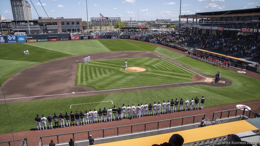Besides a few blips, Wichita's new Riverfront Stadium wows 7,500 fans ...