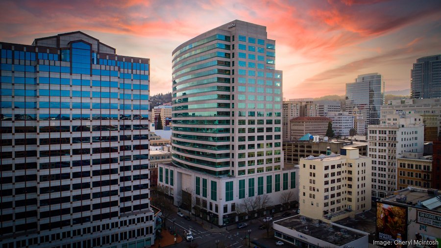 Moda renews more than 100,000-square-foot lease at downtown Portland ...