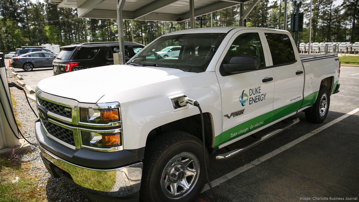 Duke Energy teams with Daimler Trucks, Electrada on EV charging project ...