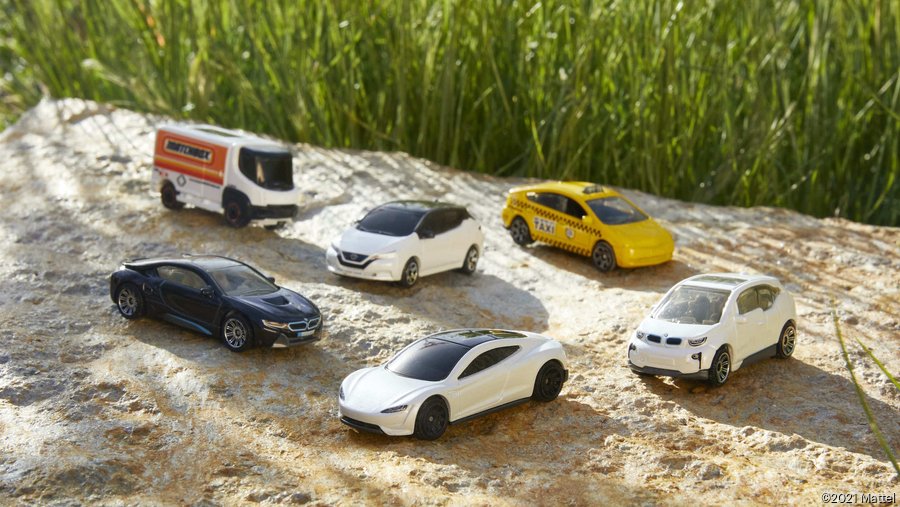 Mattel unveils carbon-neutral Matchbox Tesla Roadster - L.A. Business First