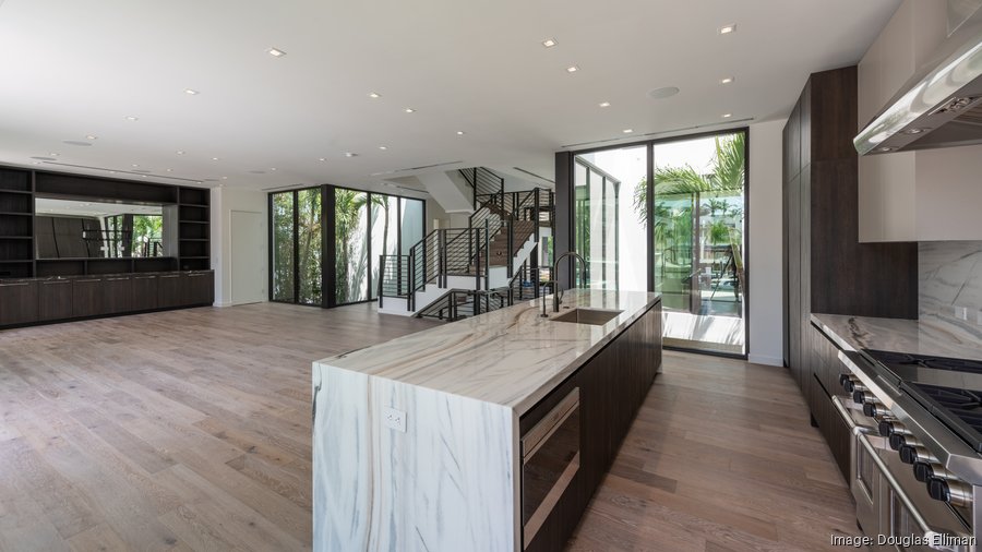 Todd Michael Glaser sells Miami Beach home to Alex Silverstein - South ...