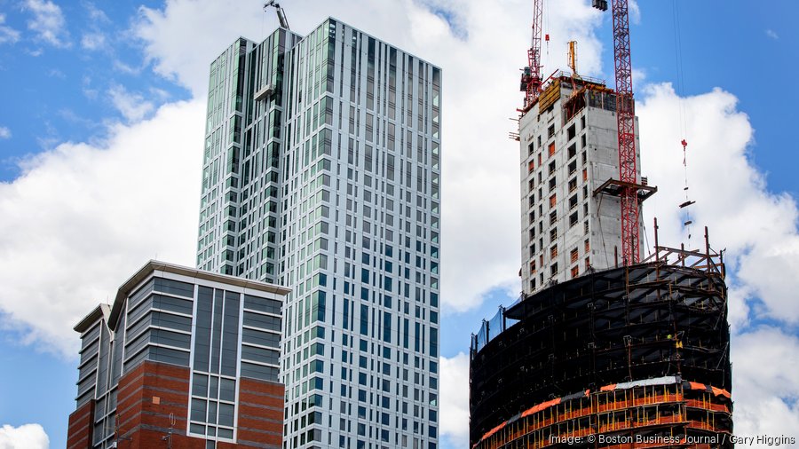 Bulfinch Crossing team celebrates State Street HQ topping off at One ...