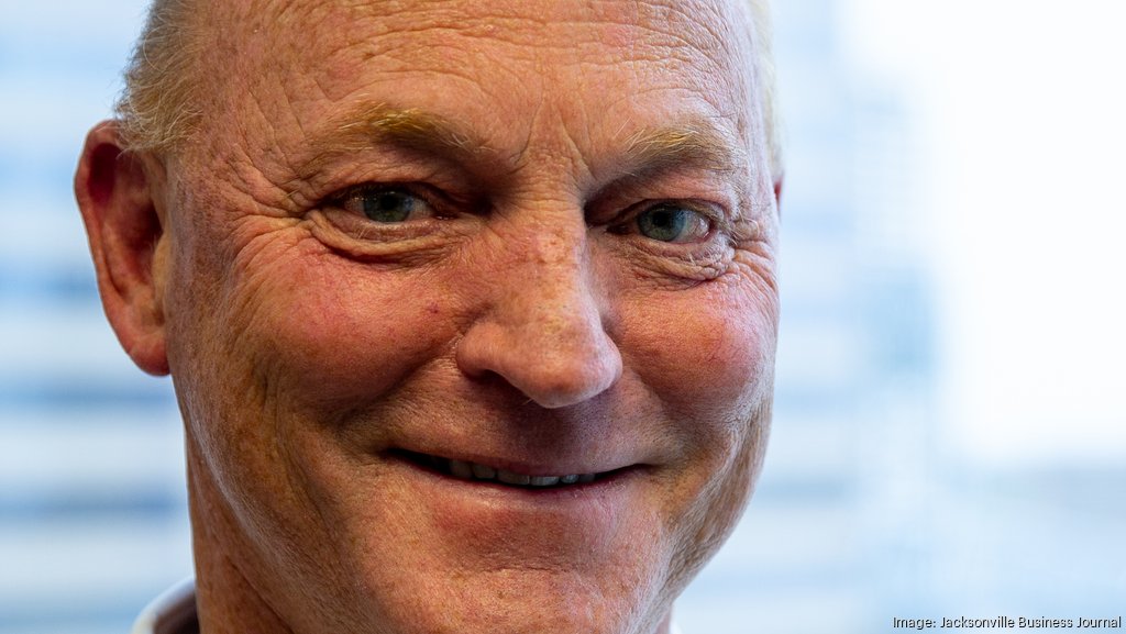 Robert Sandlin's Instagram, Twitter & Facebook on IDCrawl