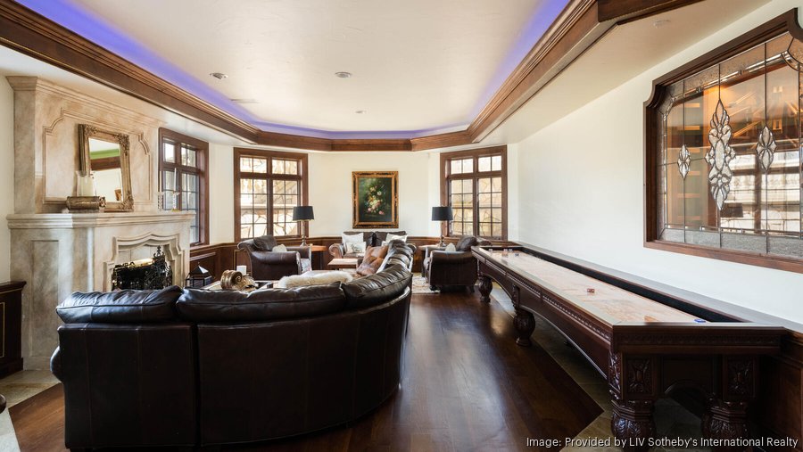 'Bellagio of Golden' designed by adult nightclub owner Troy Lowrie ...