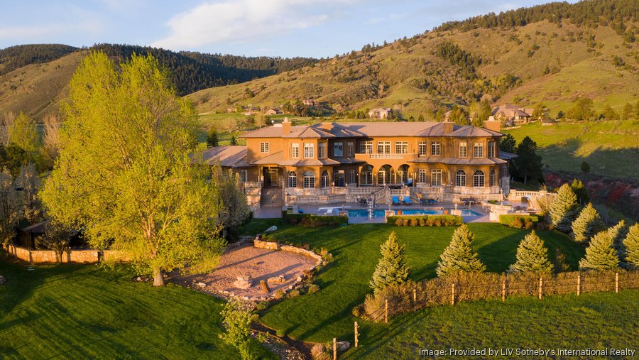 'Bellagio of Golden' designed by adult nightclub owner Troy Lowrie ...
