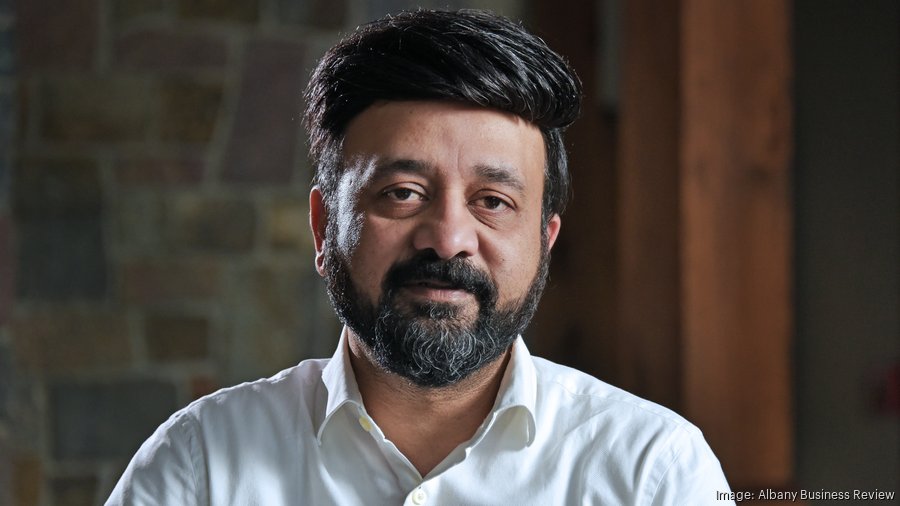 Lotus Group founder adds payroll company to restaurants, software ...