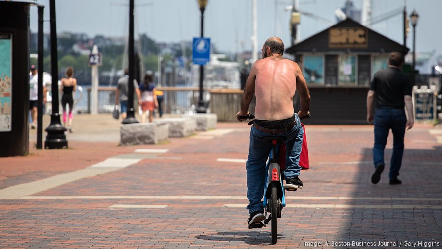 Scenes of the heat wave in downtown Boston (PHOTOS) - Boston Business ...