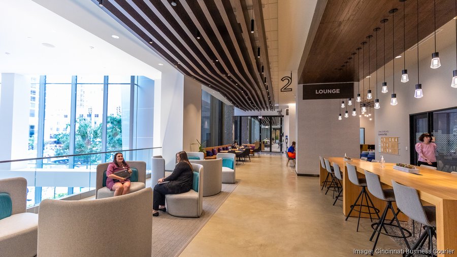 Fifth Third completes massive Fountain Square lobby remodeling ...