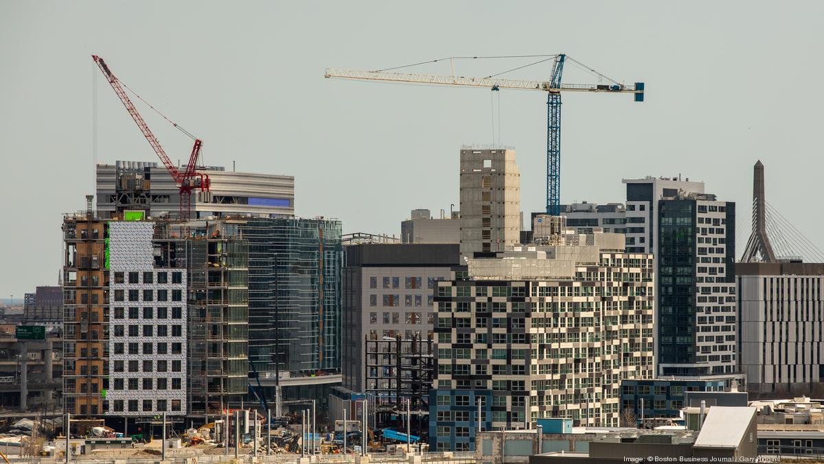 Crane Watch: Boston commercial real estate building construction goes ...