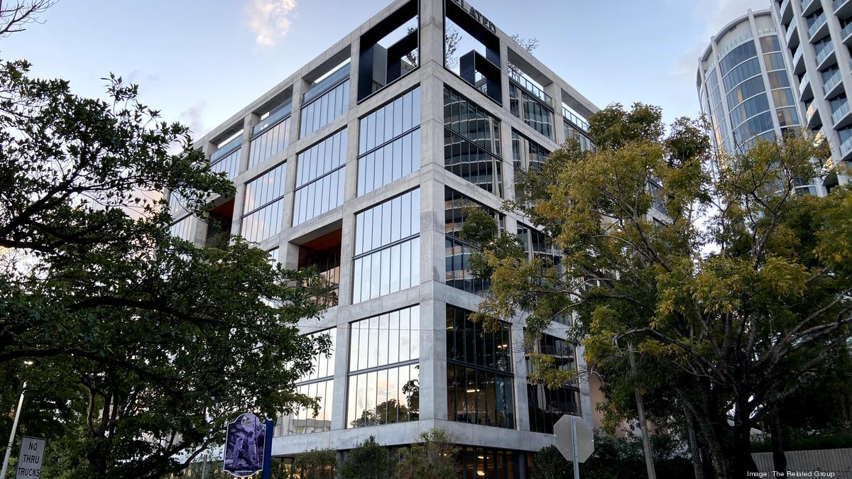 Banking & Finance Roundup: D1 Capital Partners signs Miami lease ...