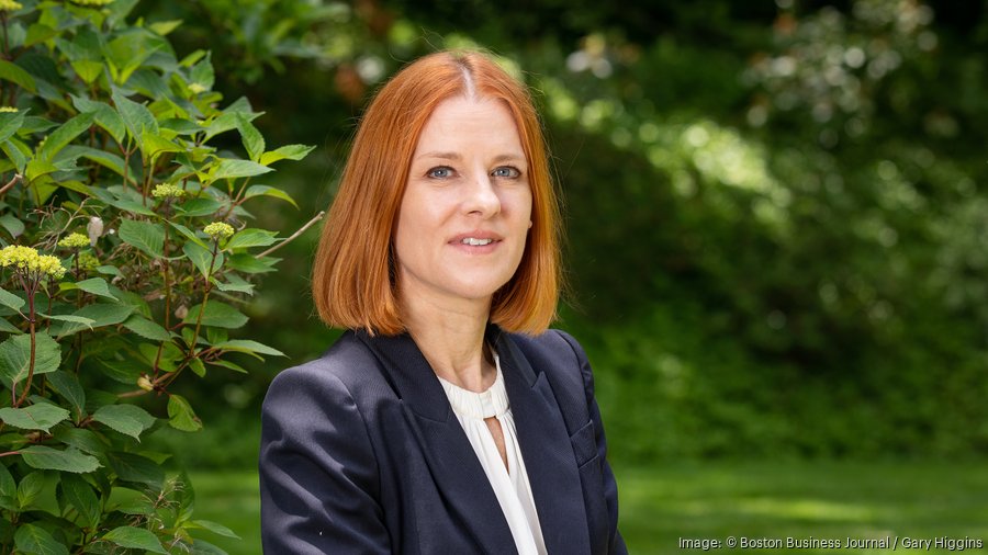 BBJ CFO of the Year: Susan Walker - Boston Business Journal