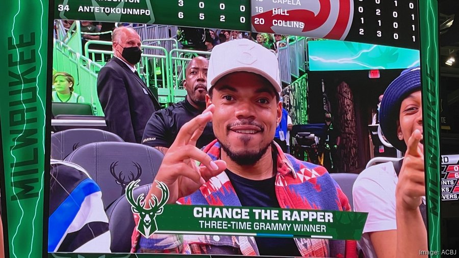 Scenes from epic Milwaukee sports day with Bucks' playoff win, Brewers ...