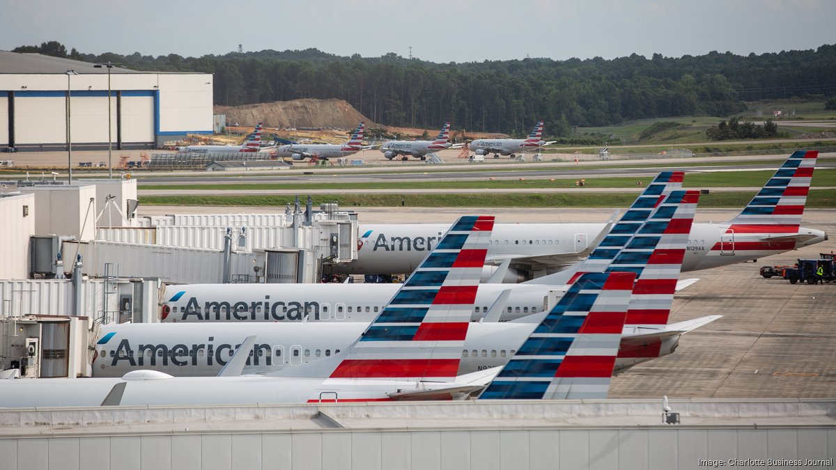 CLT flight delays stack up after Microsoft, CrowdStrike outage ...