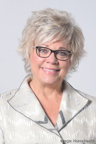 Arizona hospitals are hiring thousands, as many nurses quit during ...