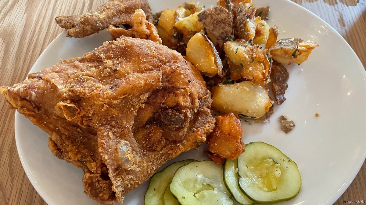 Tupelo Honey Southern Kitchen & Bar sets opening for Lenexa City Center ...