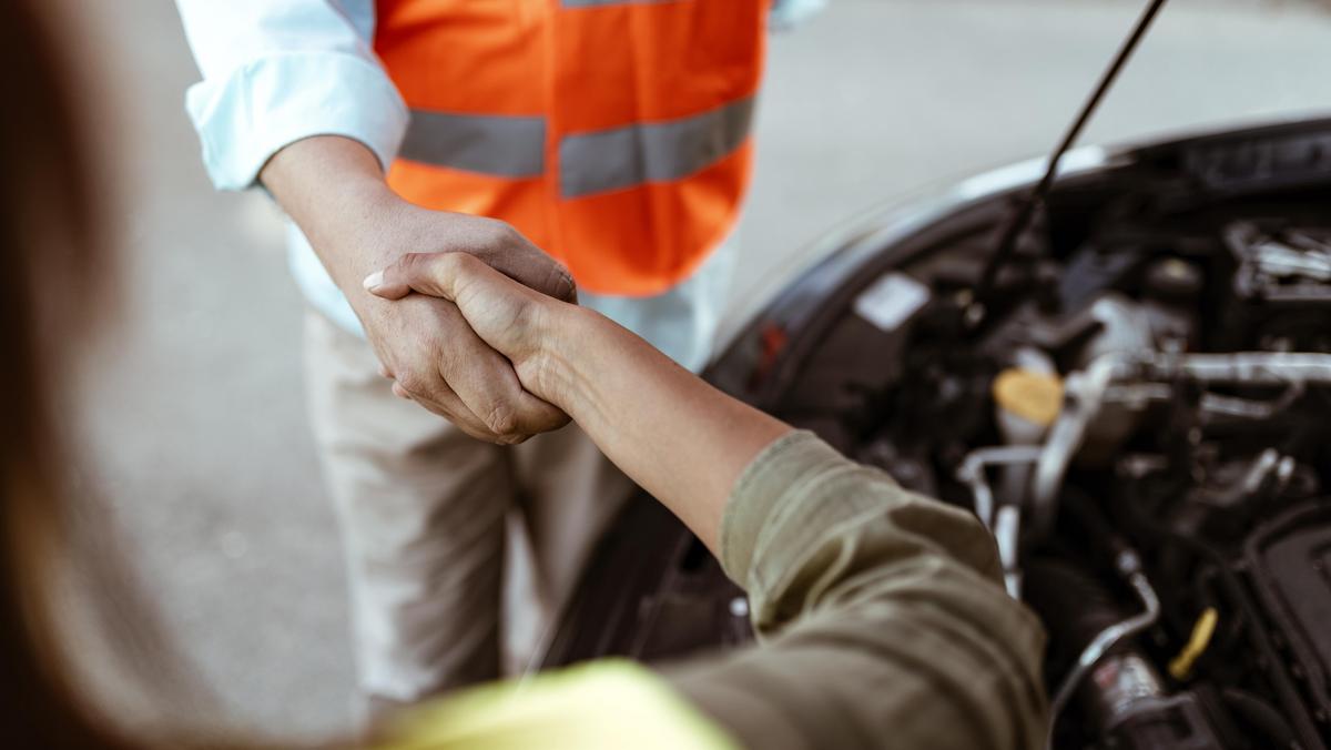 The defining moments of service that make or break a business - The ...