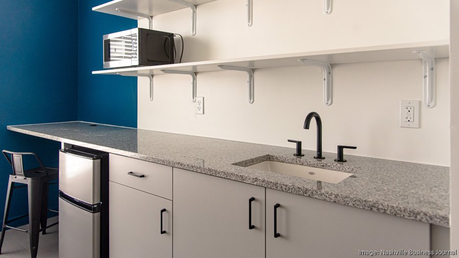 Bert Mathews' Martin Flats: 200 square feet for $1,000 a month ...